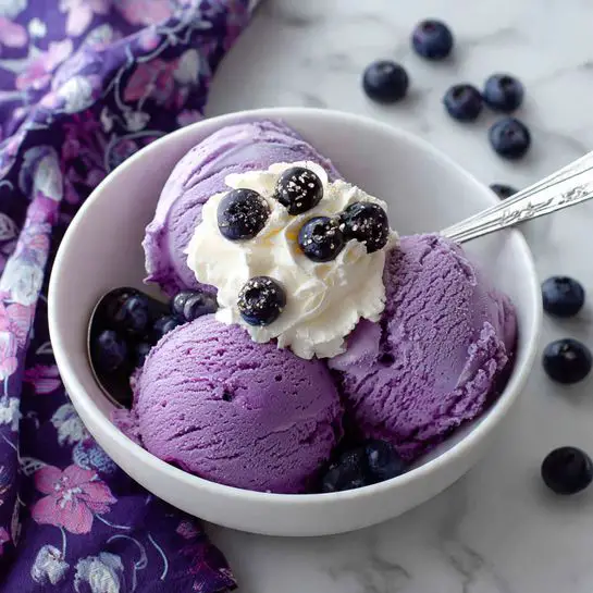 Blueberry Ice Cream: Creamy, Fresh & Easy Summer Dessert